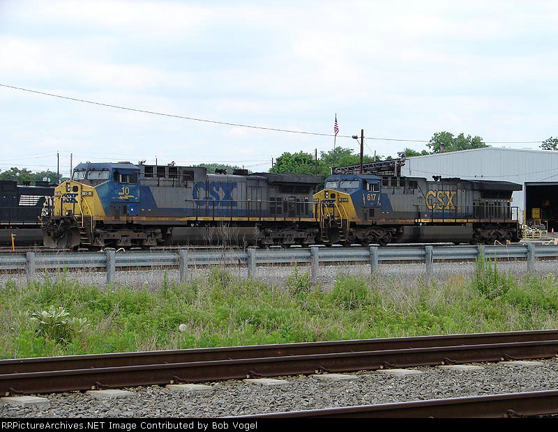 CSX 10 & 617